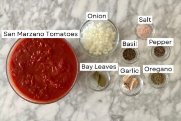 Slow Cooker Tomato Sauce | Healthy Foodie Girl
