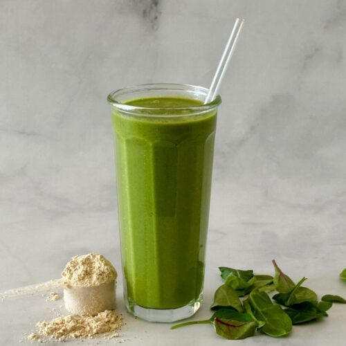 GREEN PROTEIN SMOOTHIE | Healthy Foodie Girl