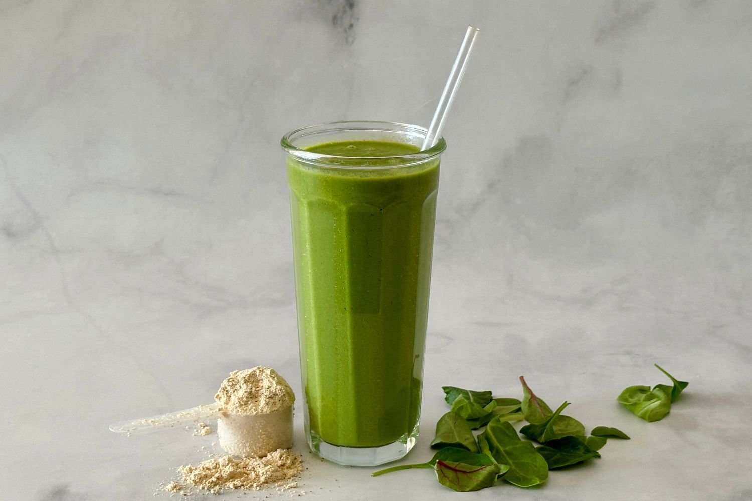 GREEN PROTEIN SMOOTHIE | Healthy Foodie Girl
