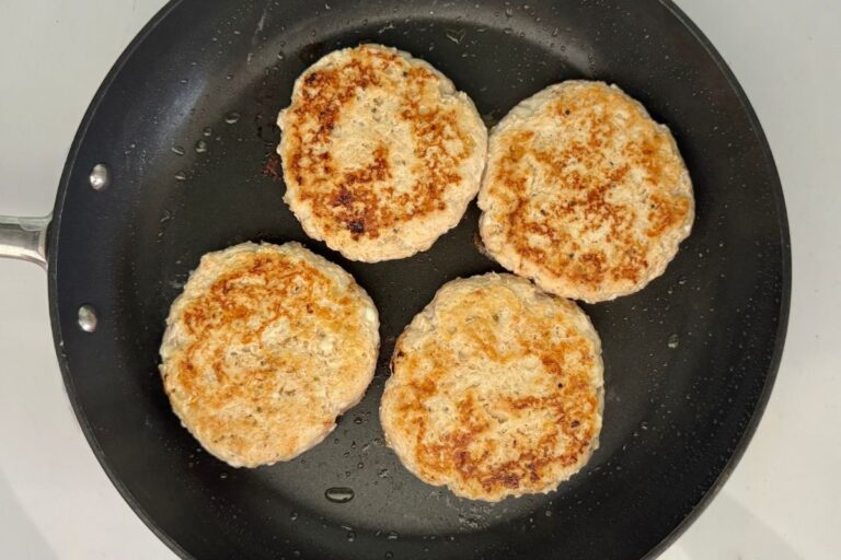 Cottage Cheese Turkey Burgers | Healthy Foodie Girl