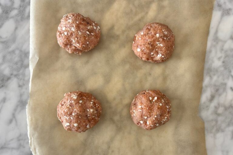 Cottage Cheese Turkey Burgers | Healthy Foodie Girl