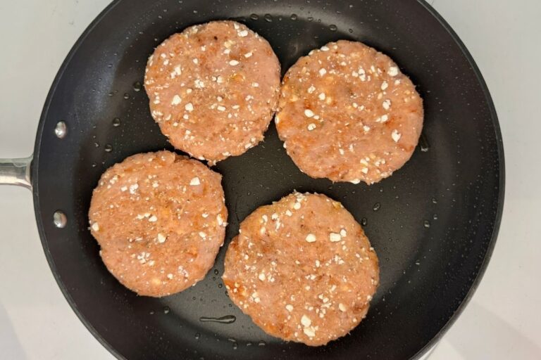 Cottage Cheese Turkey Burgers | Healthy Foodie Girl